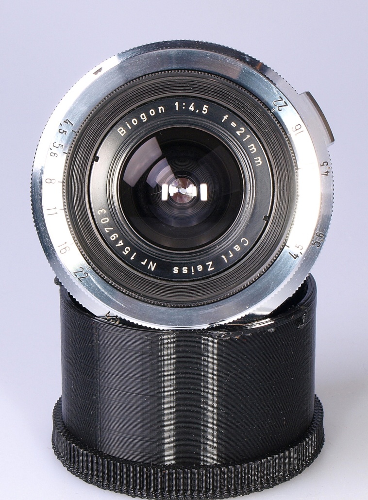 Carl Zeiss Biogon 21mm F4.5 lens for use with Contax rangefinder ...