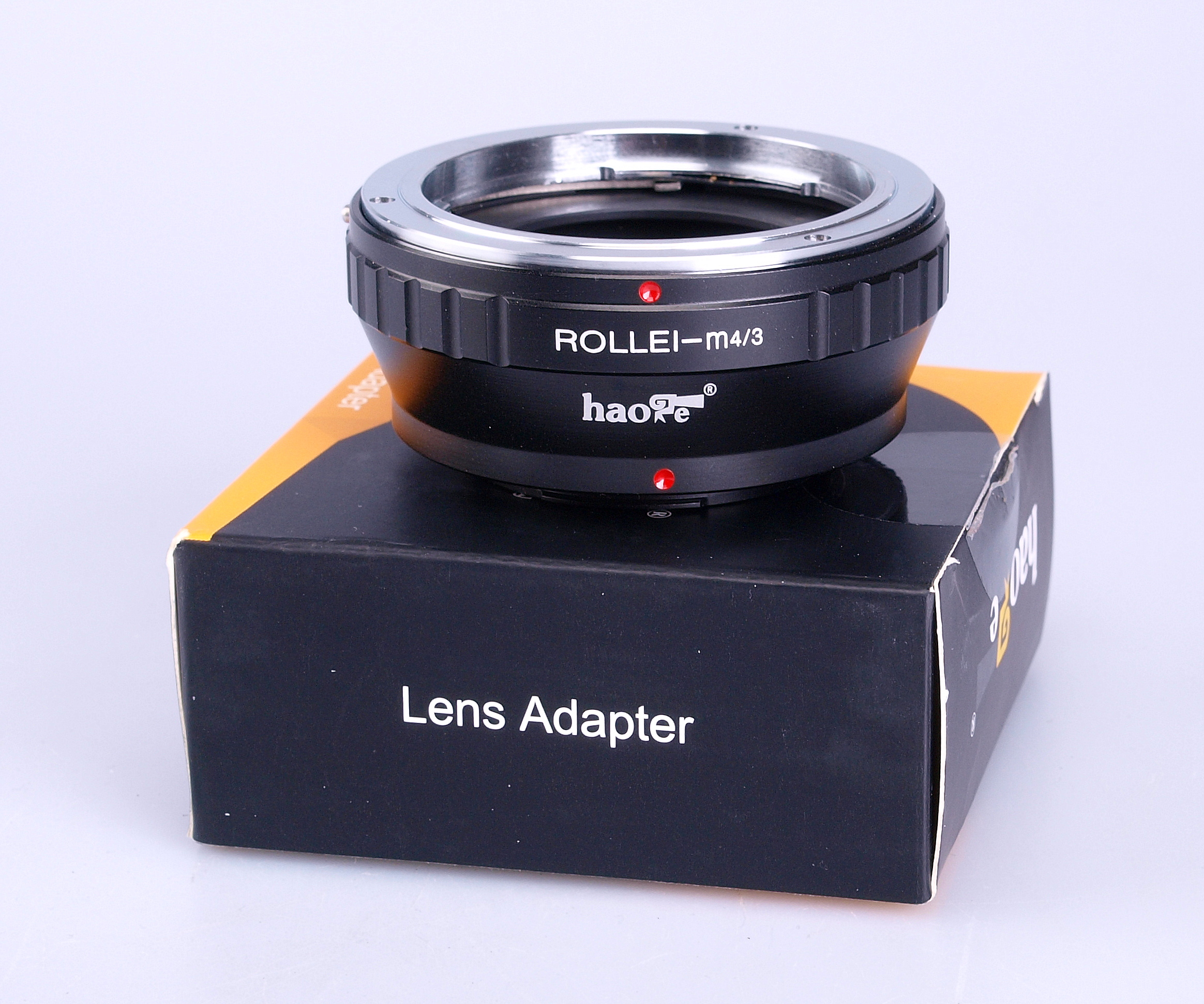 Adapter to use Rollei QBM bayonet lenses on a Olympus 4/3 mount camera ...