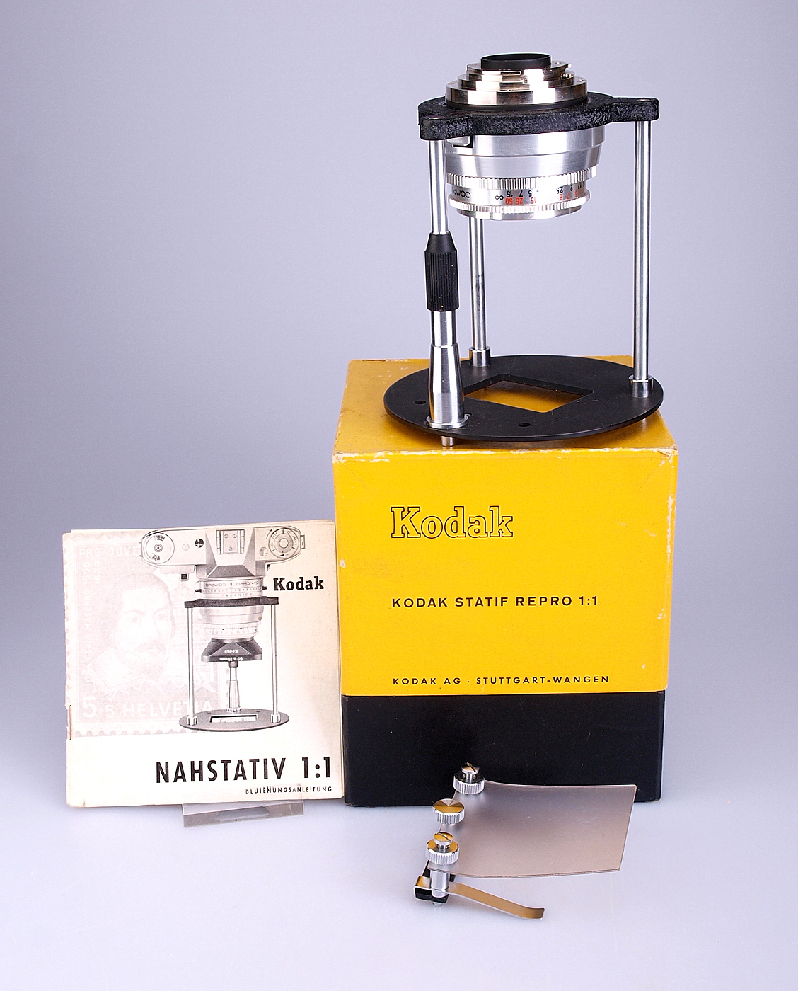 Kodak Retina Reflex Repro Stand 1:1 in makers box with manuals. - Wide ...